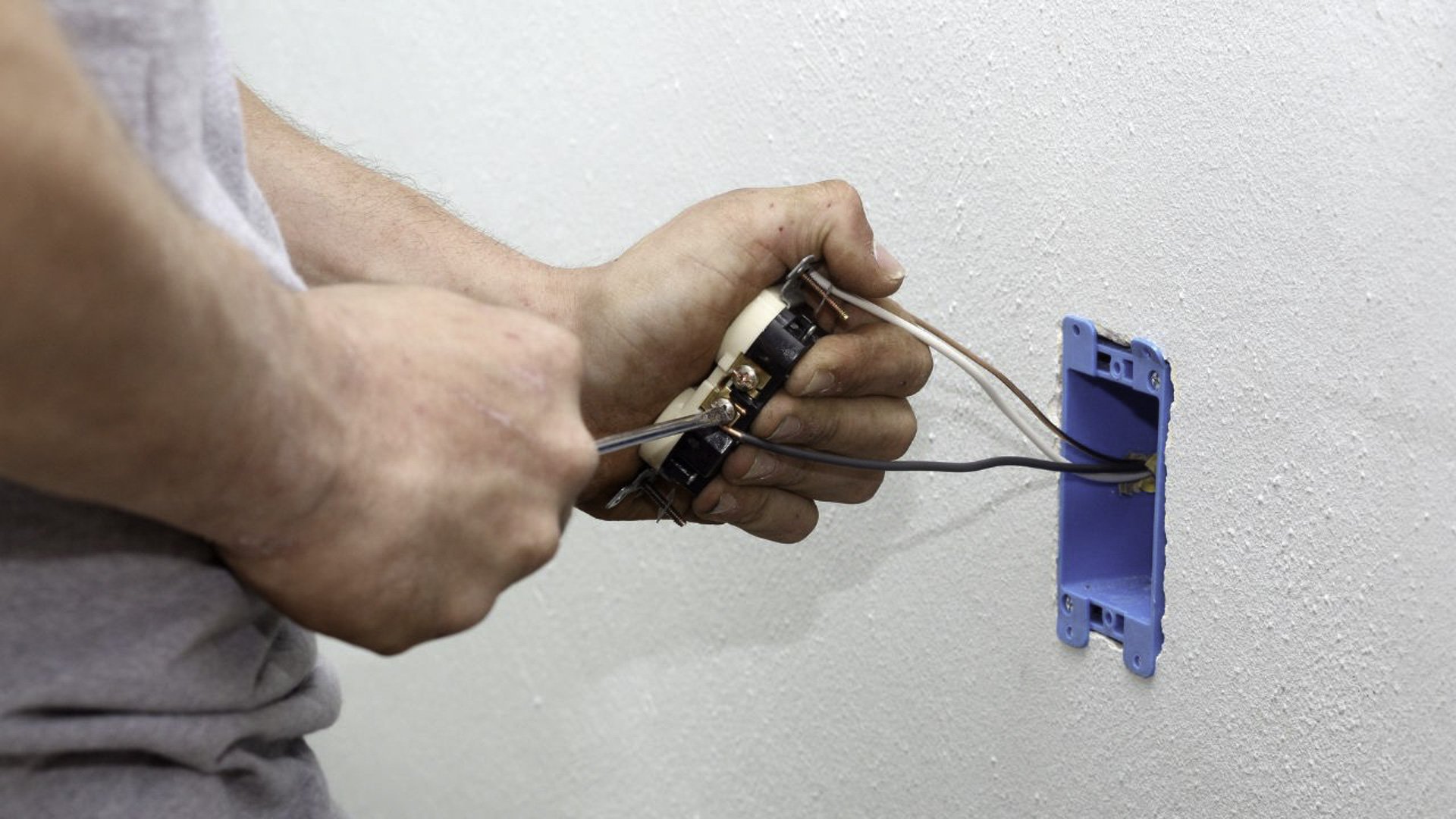 What is the Purpose of a Receptacle Outlet? - Broken Arrow, OK.